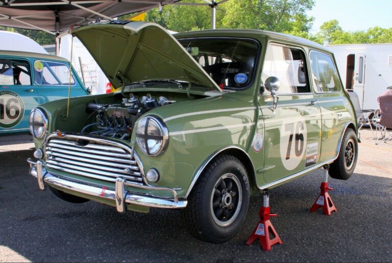 Willow Green Paint - Boxer Group